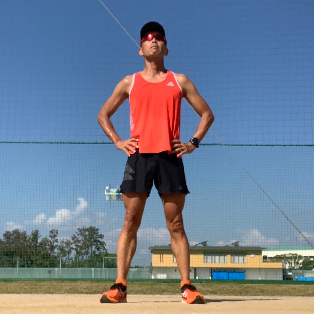 マラソンなぜタンクトップで走る？理由は？？初タンクトップ着用個人的レビュー！メリットデメリット？ | ランニング＆マラニックブログ